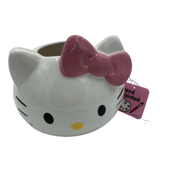 Hello Kitty | Accents | Sanrio Hello Kitty Head Hand Painted Plant Pot ...